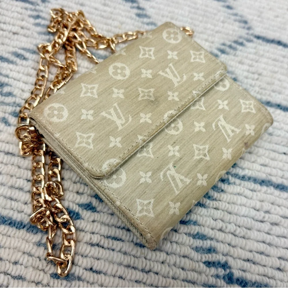Louis Vuitton | Bags | Louis Vuitton Beige Monogram Canvas Mini ...